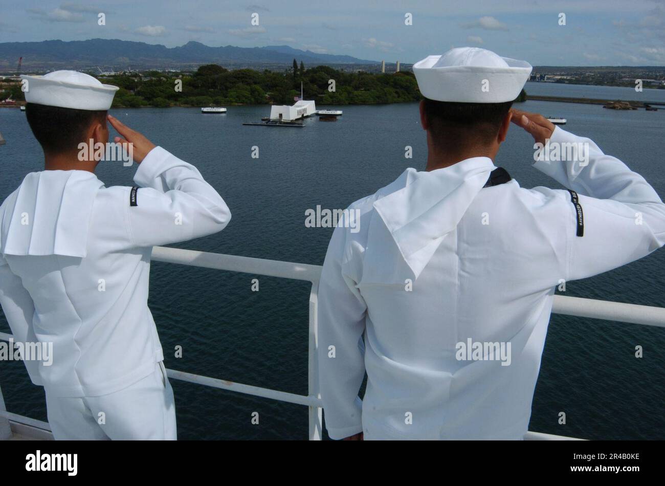 US Navy Sailors stationed aboard the Military Sealift Command (MSC ...