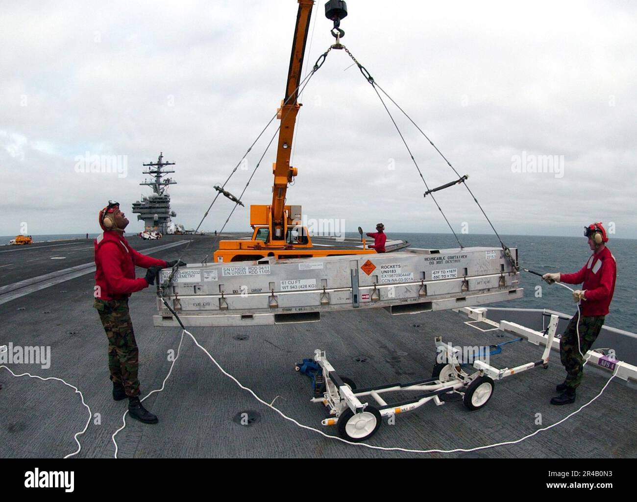 US Navy Nimitz class aircraft carrier USS Ronald Reagan (CVN 76 ...