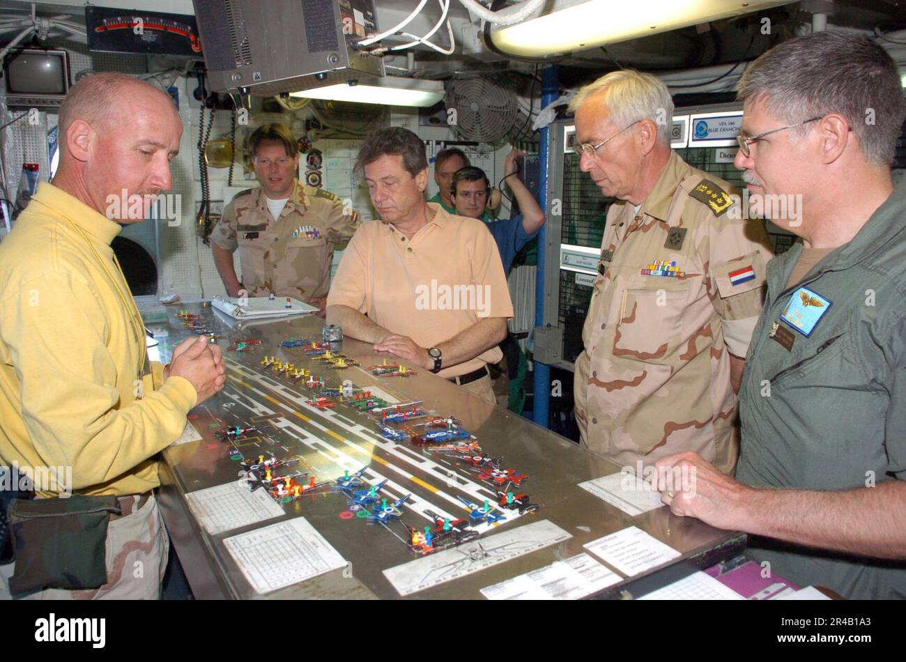 US Navy Distinguished Visitors from the Netherlands are briefed on ...
