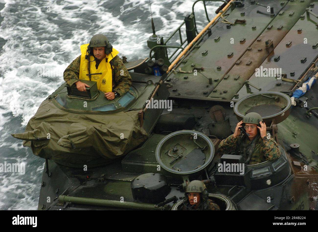 US Navy An amphibious assault vehicle makes its way through the Pacific ...