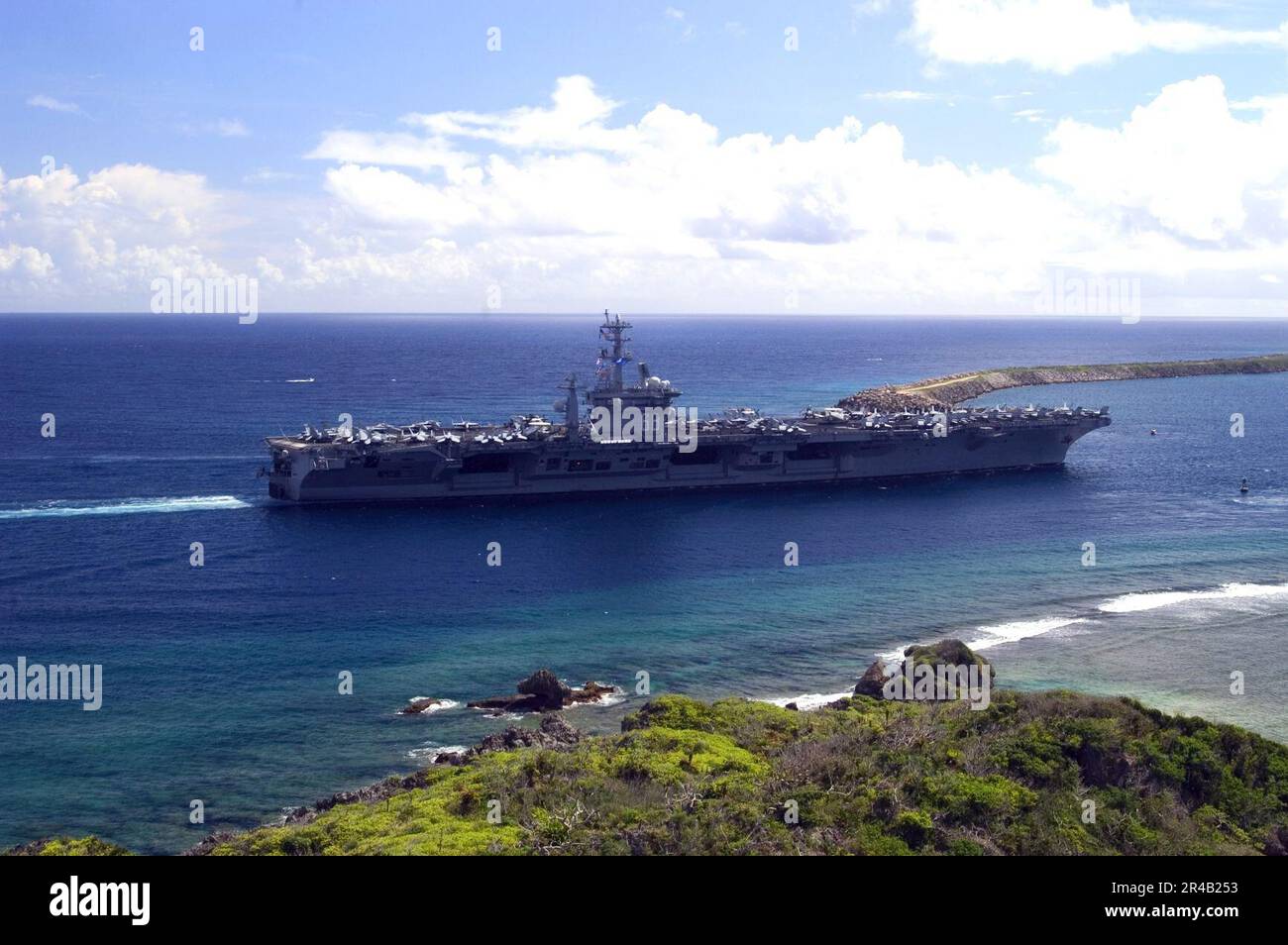 US Navy The nuclear-powered aircraft carrier USS Nimitz (CVN 68 ...
