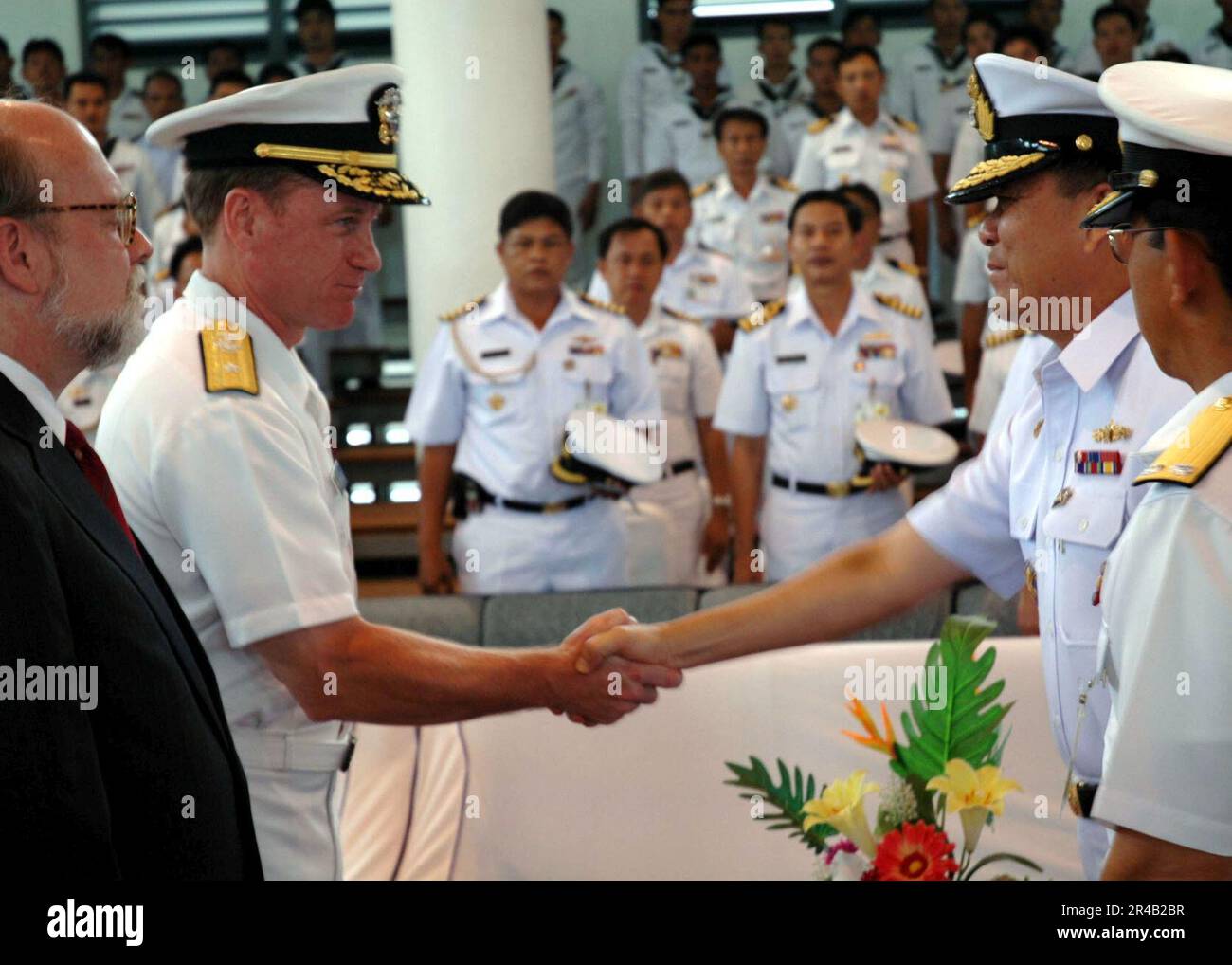 Commander in chief royal thai navy hi-res stock photography and images ...