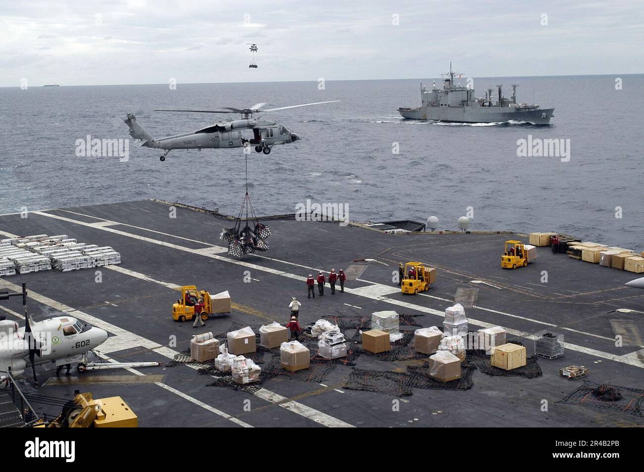 US Navy An MH-60S Seahawk helicopter assigned to Helicopter Sea Combat ...