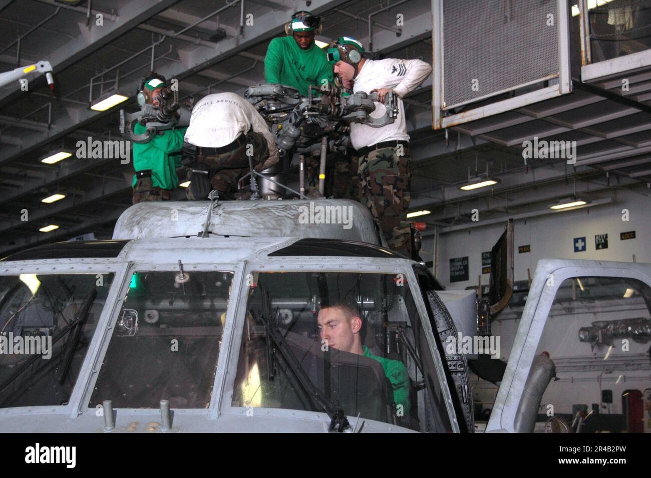 Rotor head inspection hi-res stock photography and images - Alamy