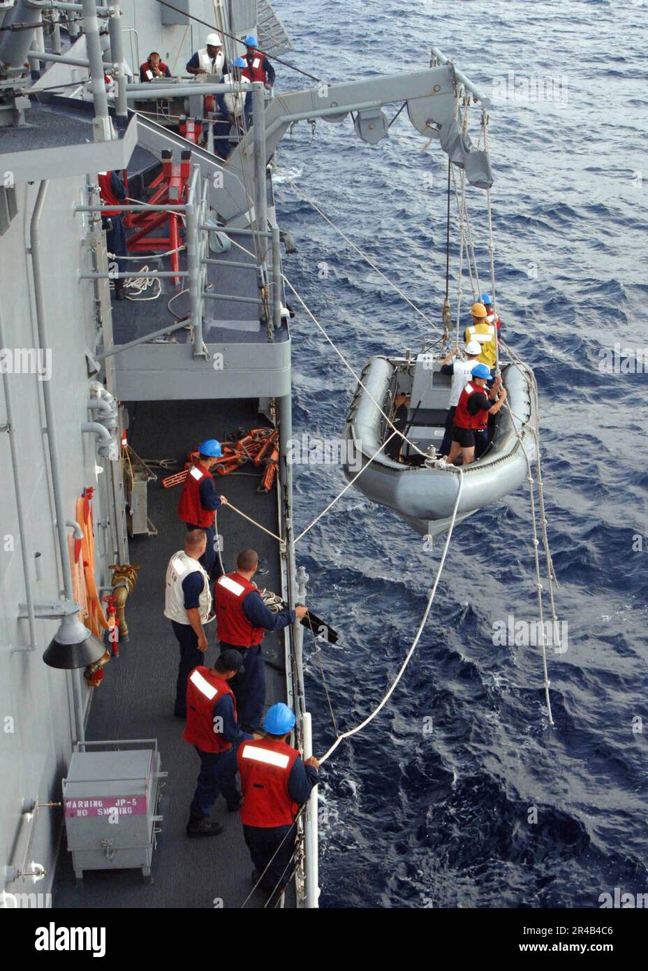US Navy Sailors assigned to the guided missile frigate USS Samuel B ...
