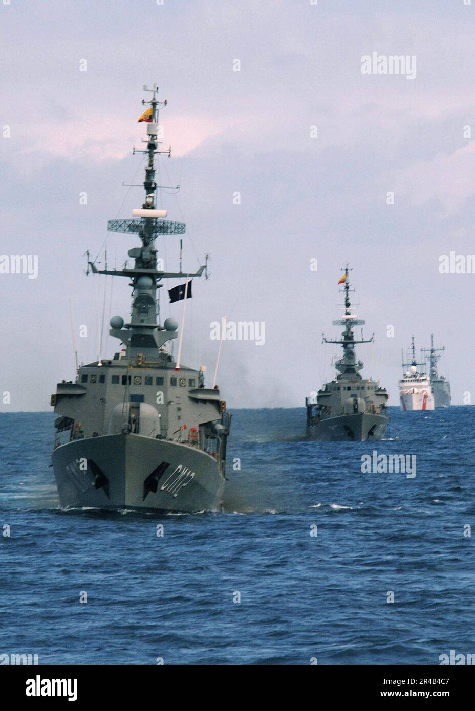 US Navy The Ecuadorian Navy corvette BAE Manabi (CM 12) underway in ...
