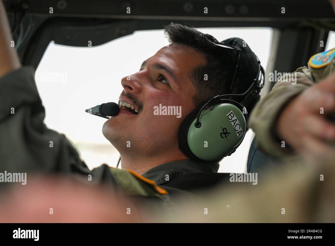 Return procedures hi-res stock photography and images - Alamy