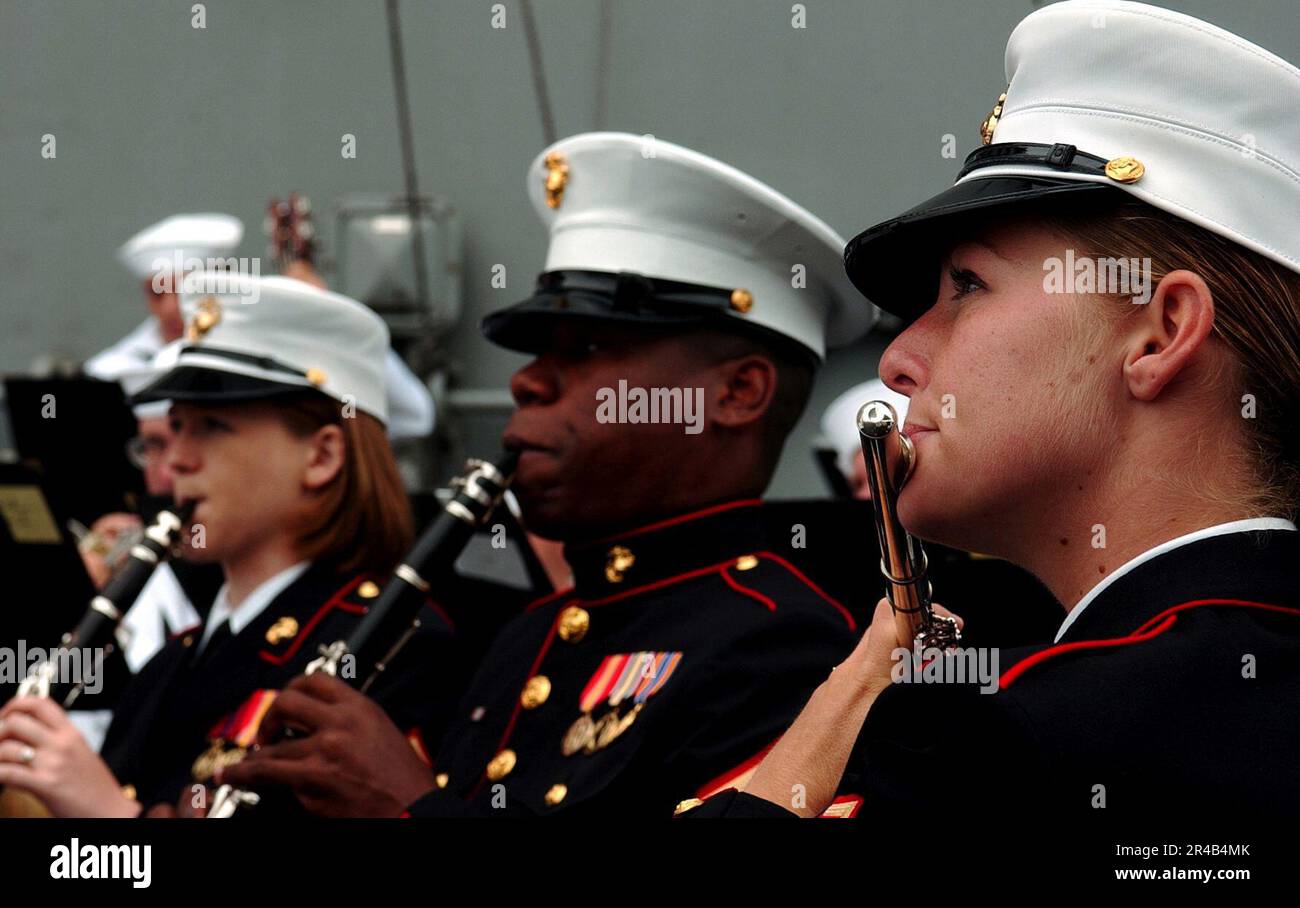 US Navy Members of the Southwest Region Navy Marine Corps Band rehearse ...