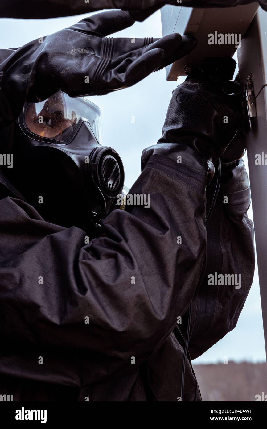 A U.S. Marine with Chemical Biological Incident Response Force (CBIRF ...