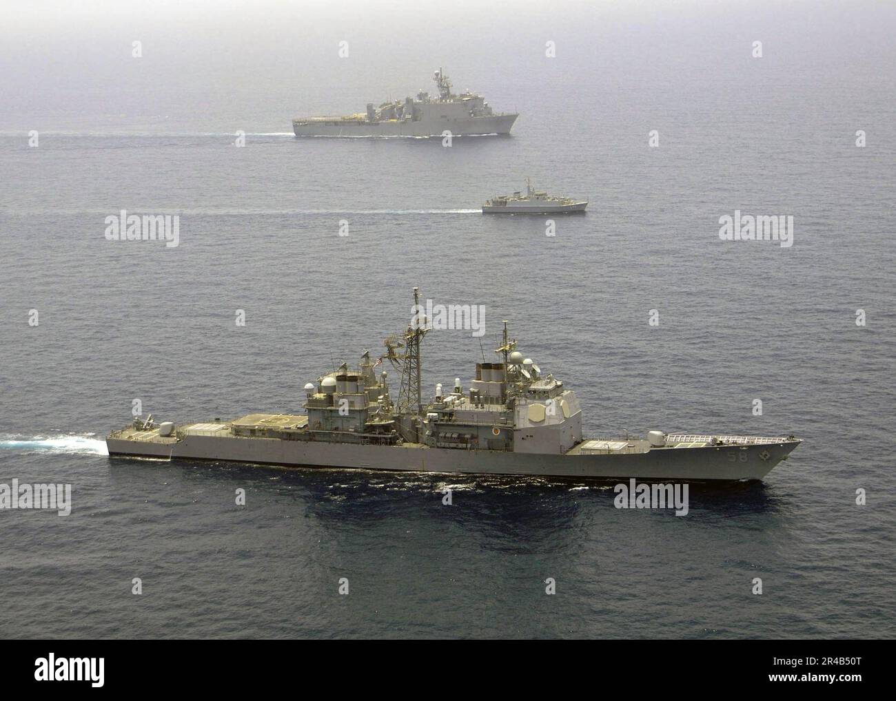 US Navy The guided missile cruiser USS Philippine Sea (CG 58 ...