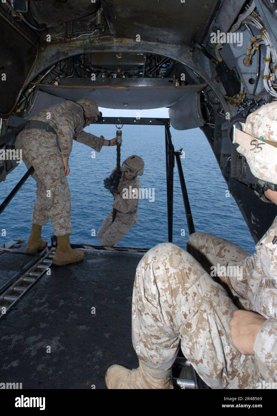 Helicopter on the ramp hi-res stock photography and images - Alamy