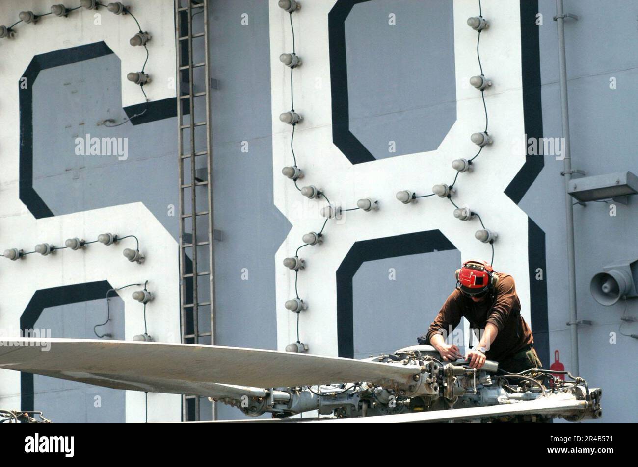 US Navy Airman of Helicopter Anti-Submarine Squadron Six (HS-6 ...