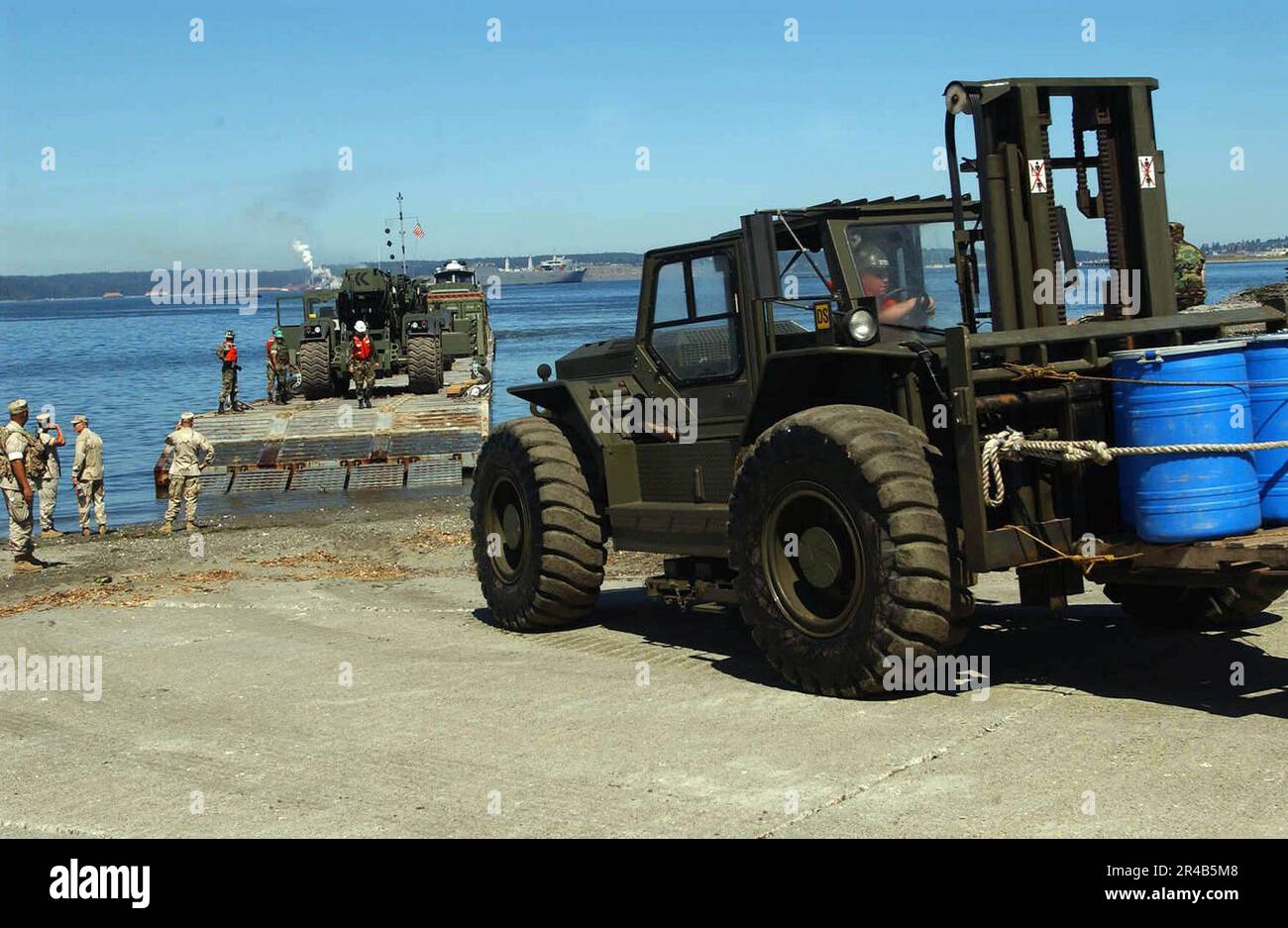 US Navy U.S. Navy Seabees assigned to Amphibious Construction Battalion ...