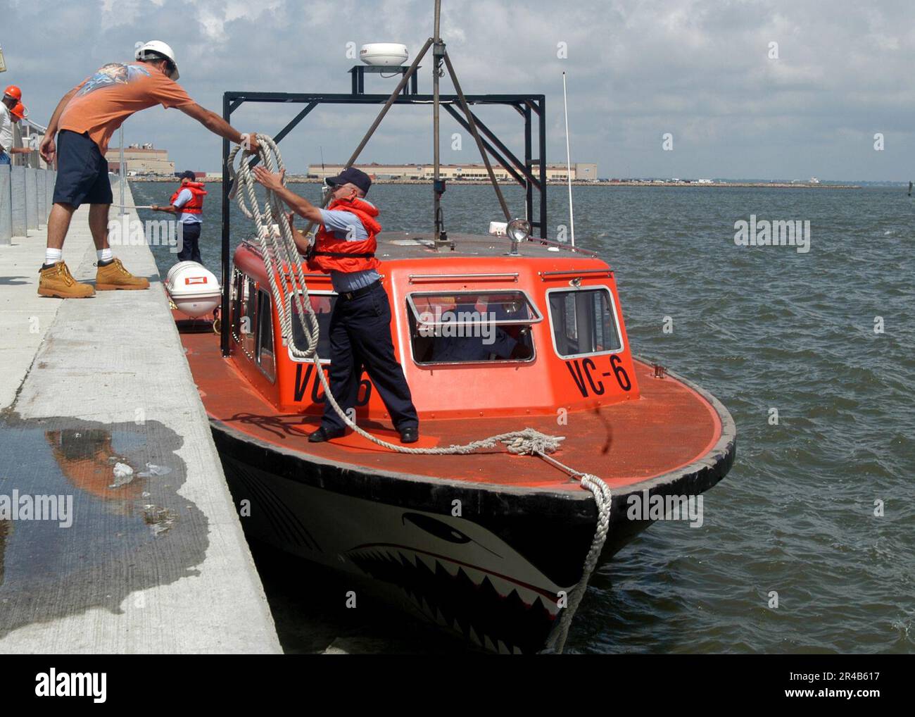 US Navy Boatswain's Mate 1st Class assigned to Fleet Composite Squadron ...