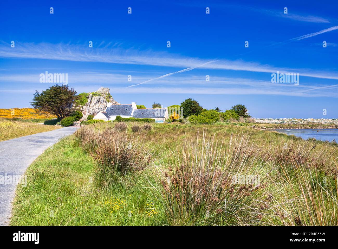 Le gouffre rock formation hi-res stock photography and images - Alamy