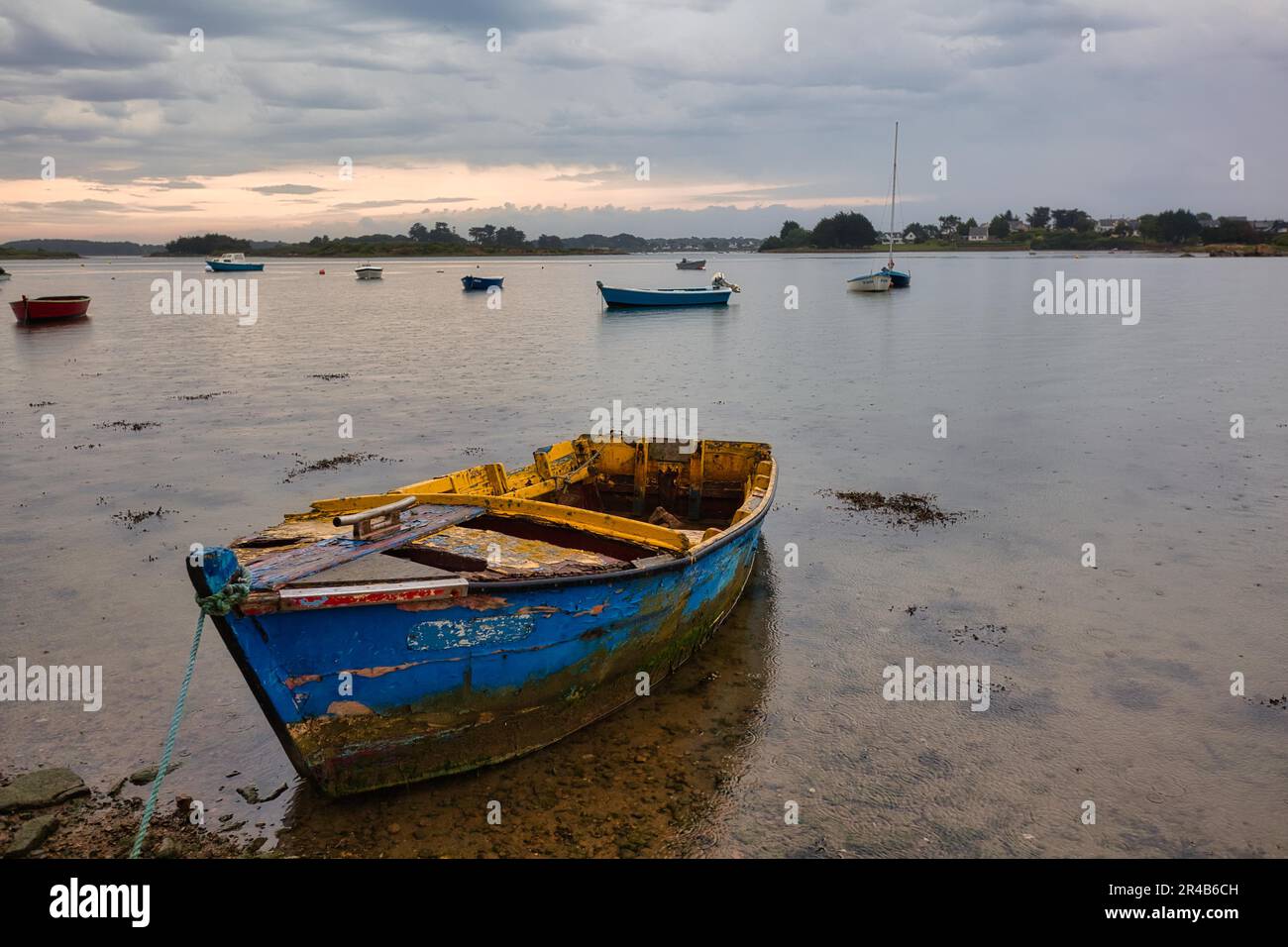 Old rowing boat at St. Cado, Morbihan, Brittany, France Stock Photo - Alamy