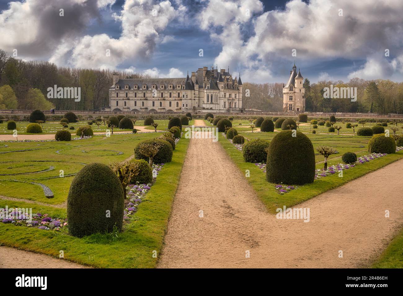 Chenonceau Castle, moated castle in the village of Chenonceaux in the ...