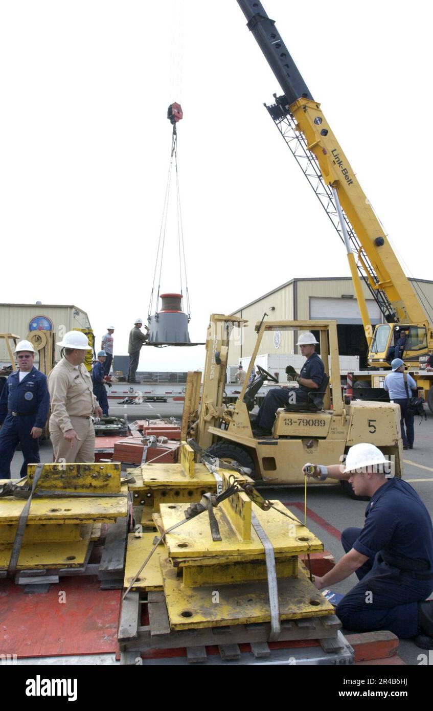 US Navy ROV Super Scorpio is prepared for loading on an Air Force C-5 ...
