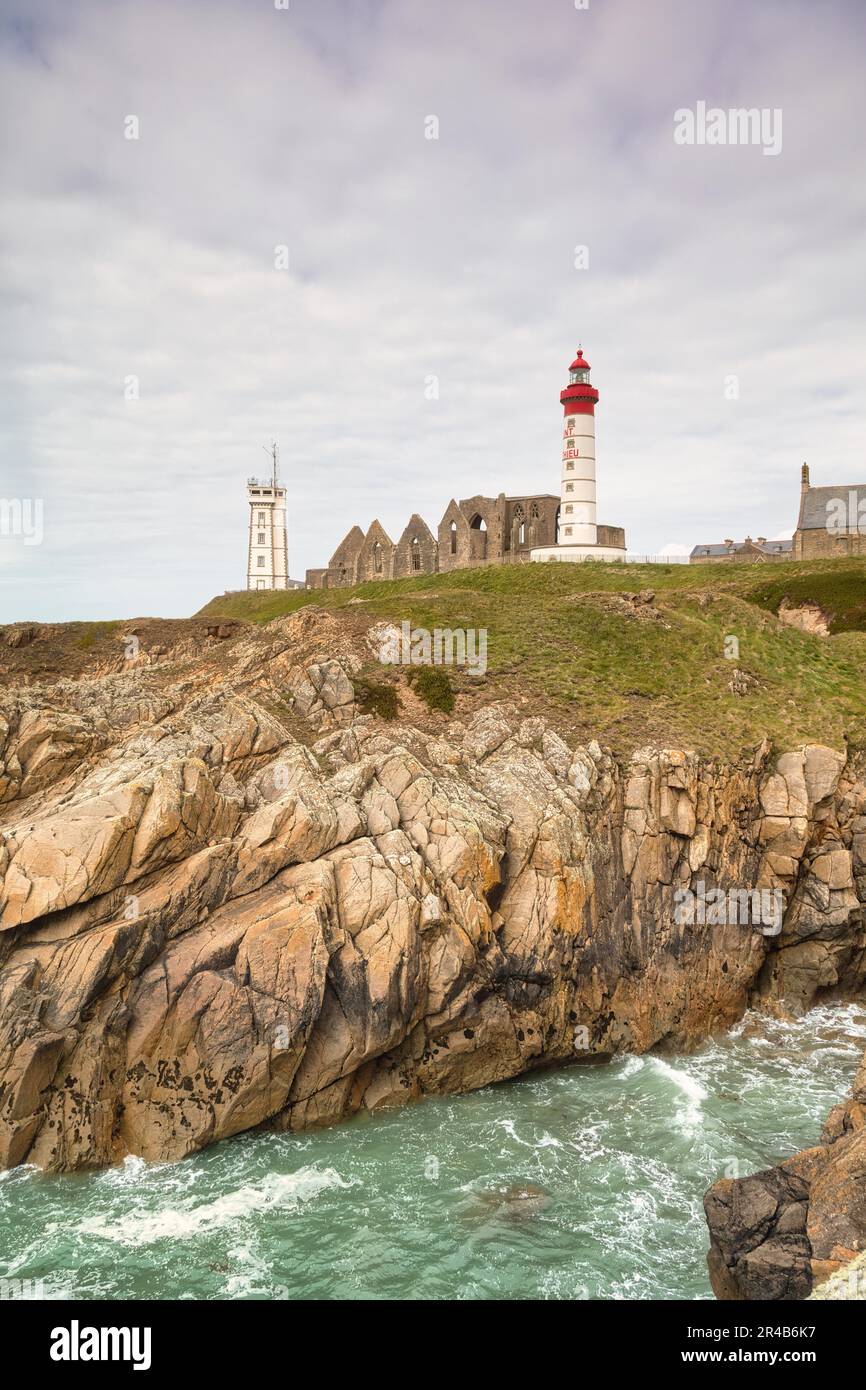 Phare de Saint-Mathieu, lighthouse, Department of Finisterre, Brittany ...
