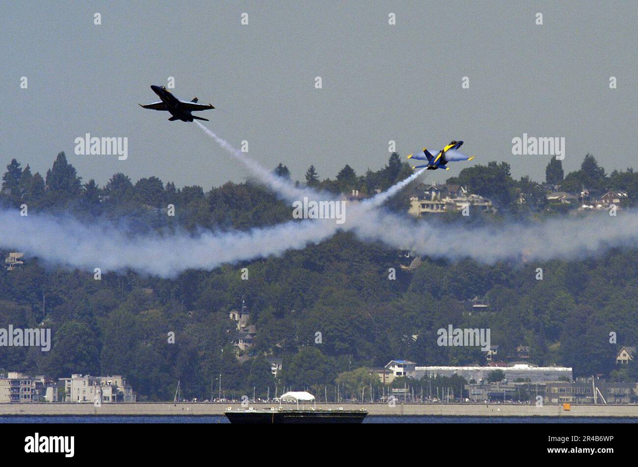 US Navy The lead and opposing solo pilots, assigned to the U.S. Navy ...