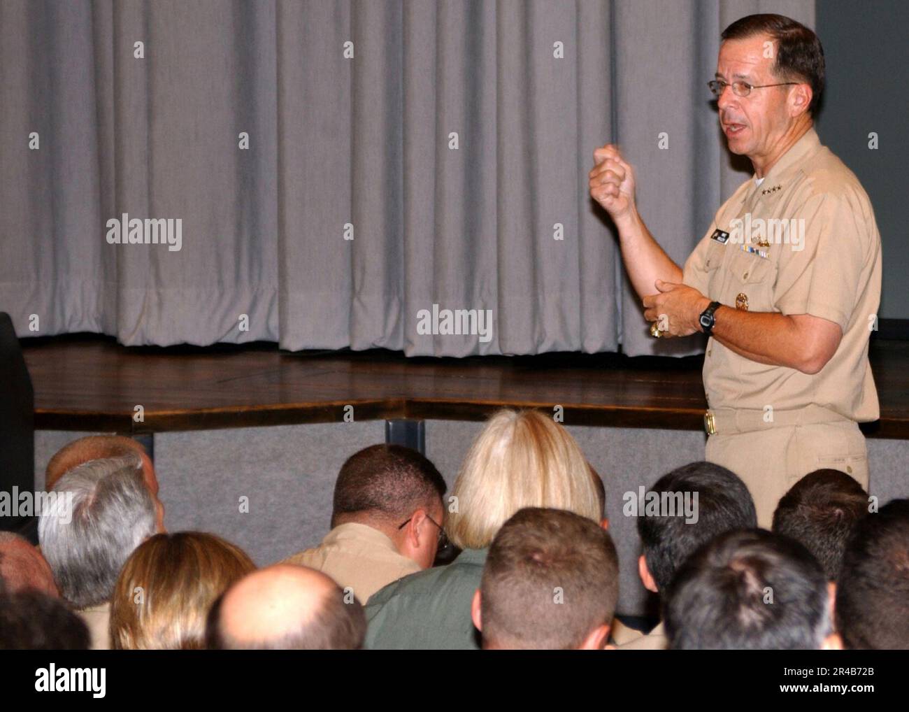US Navy Chief of Naval Operations (CNO) Adm. Mike Mullen speaks with ...