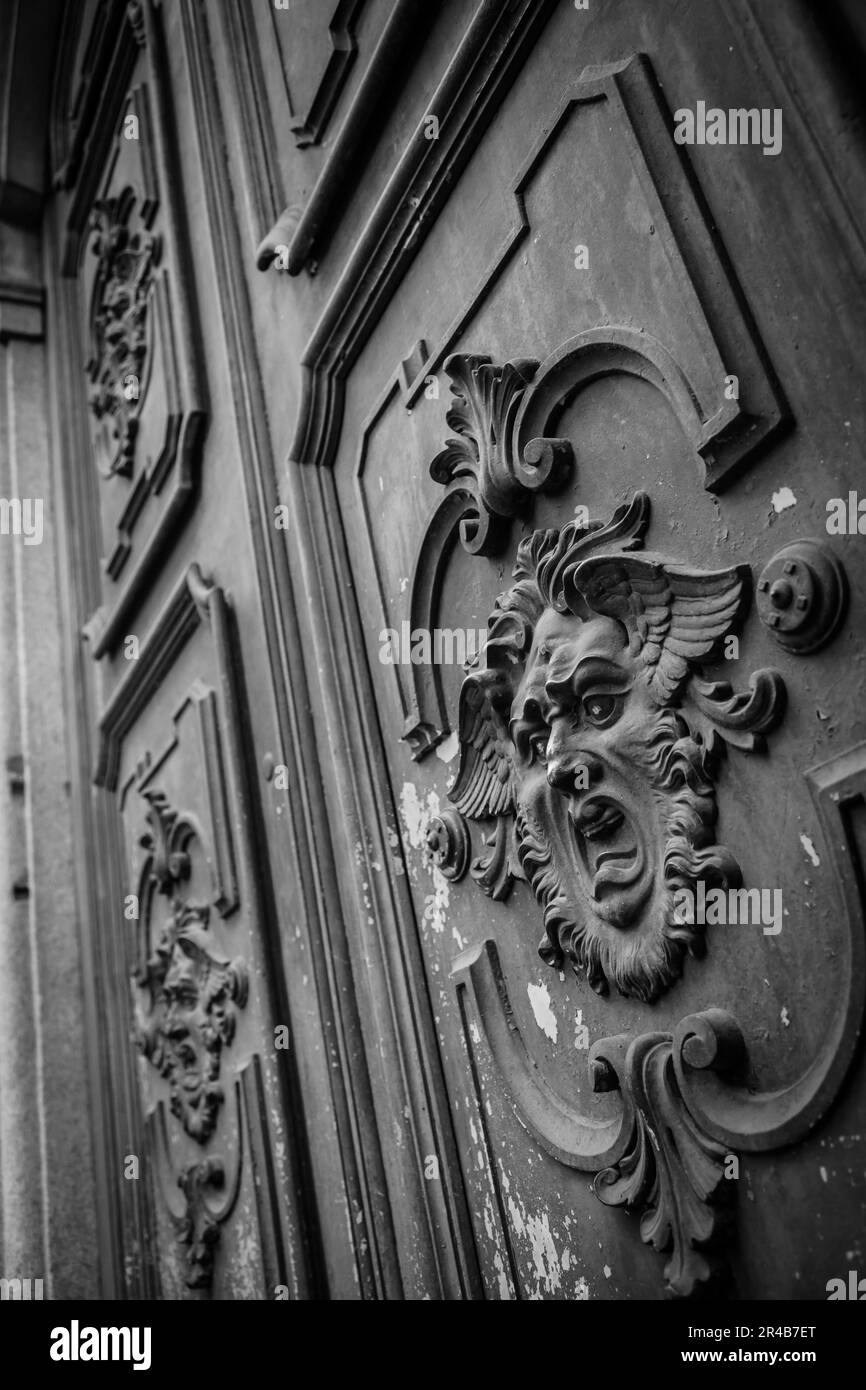 Gothic mask hi-res stock photography and images - Alamy