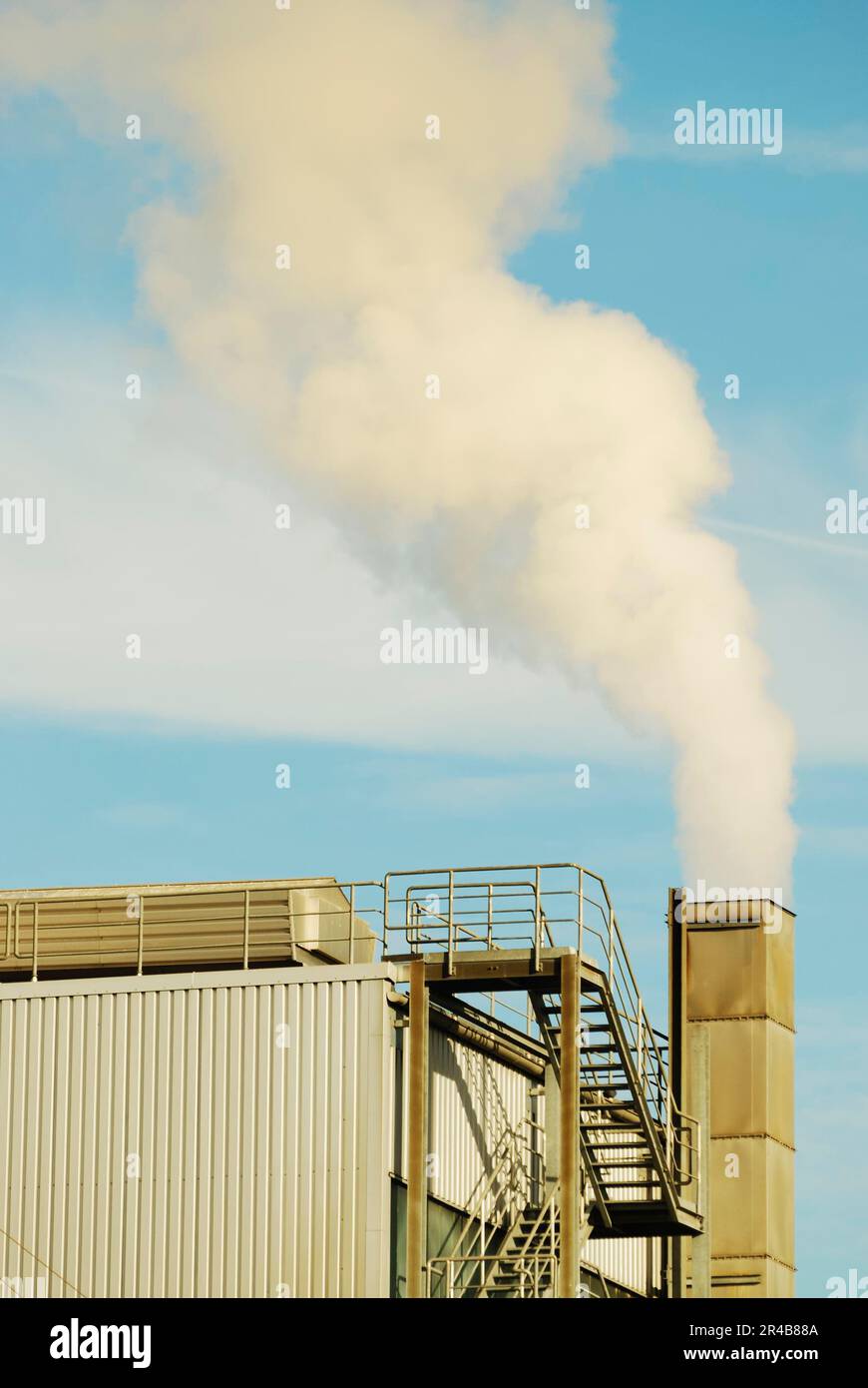 Air pollution at a chemical factory Stock Photo - Alamy