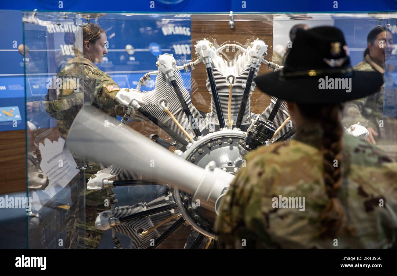 U.S. Soldiers assigned to the 1st Infantry Division tour the Amelia ...