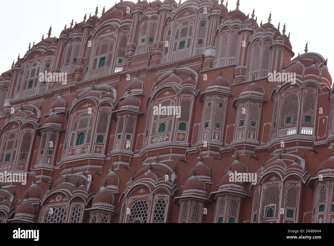 The exterior of Hawa Mahal with intricate patterns. Jaipur, India Stock ...