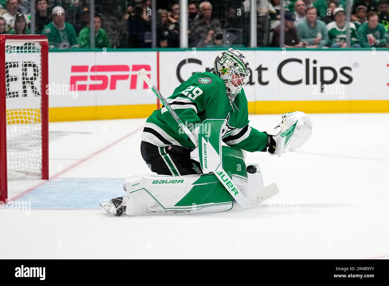 Dallas Stars goaltender Jake Oettinger blocks a shot from the Vegas ...