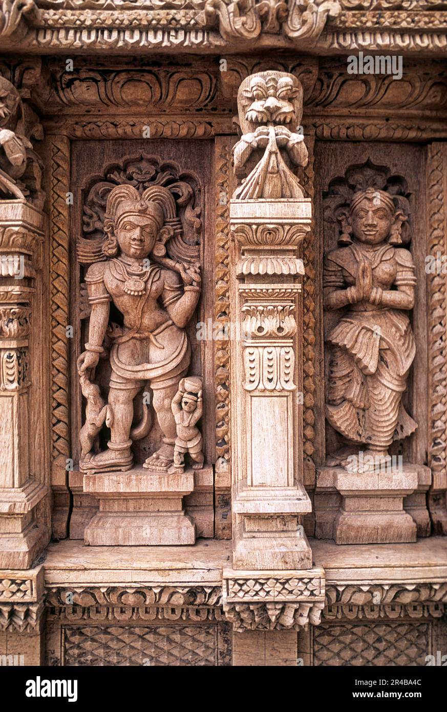 Lord Shiva Pichadanar and worshipper, 17th century wooden carvings in ...