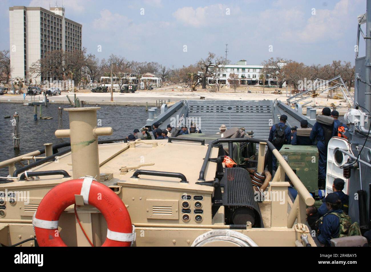 US Navy U.S. Navy Sailors aboard a Landing Craft, Utility (LCU) prepare ...