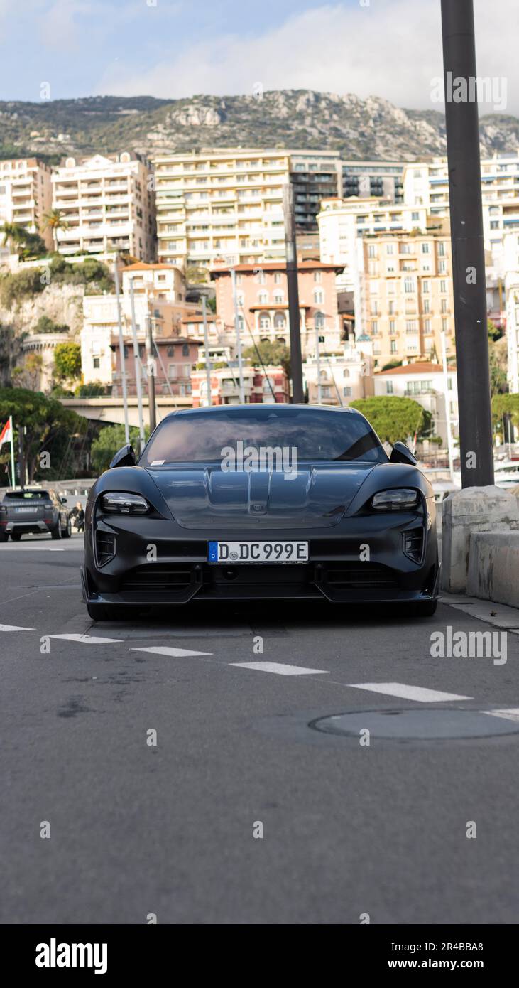 High end luxury vehicles hi-res stock photography and images - Alamy