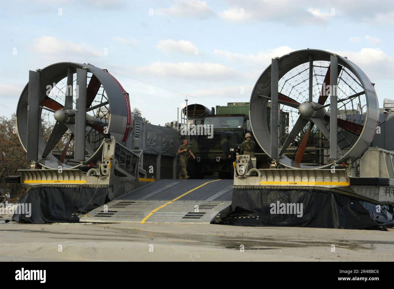 US Navy U.S. Navy Landing Craft, Air Cushion (LCAC), assigned to ...