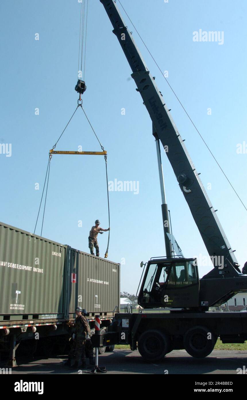 US Navy U.S. Navy Seabees, assigned to Naval Mobile Construction ...