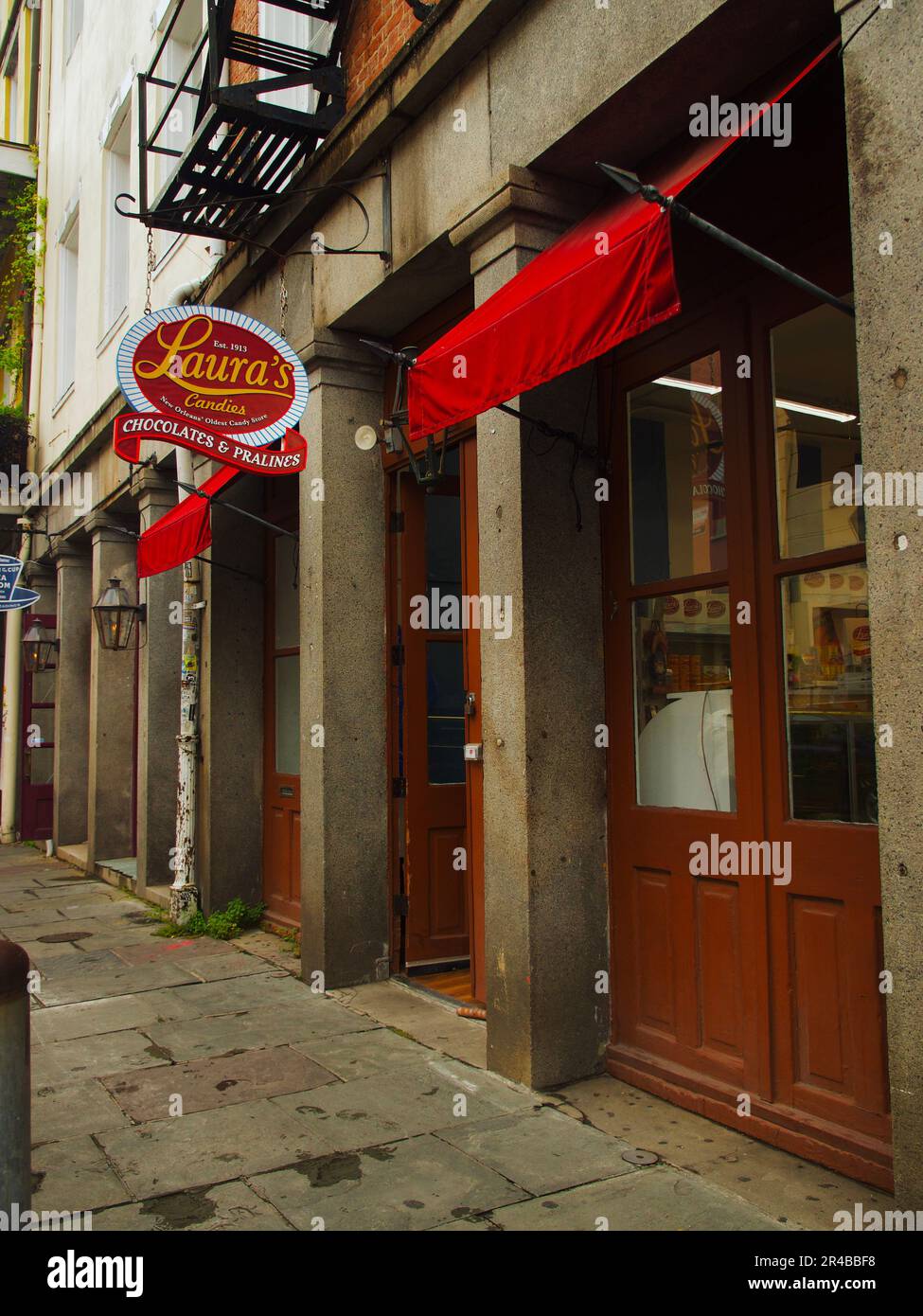 A quaint restaurant located on the corner of a picturesque alleyway ...