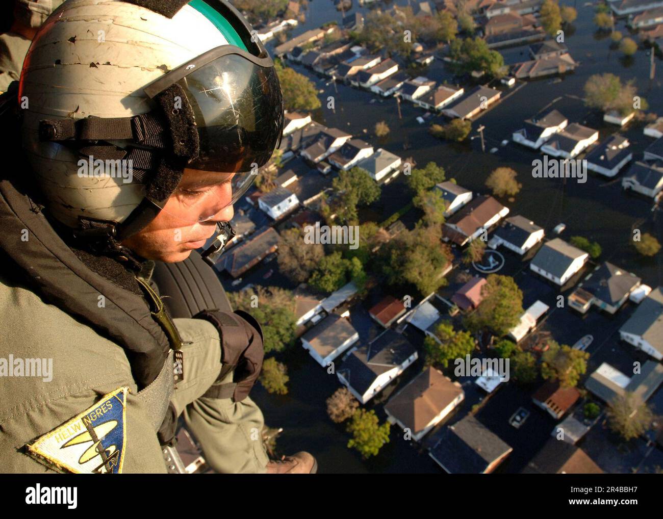 US Navy U.S. Navy Chief Aviation Warfare Systems Operator a search and ...