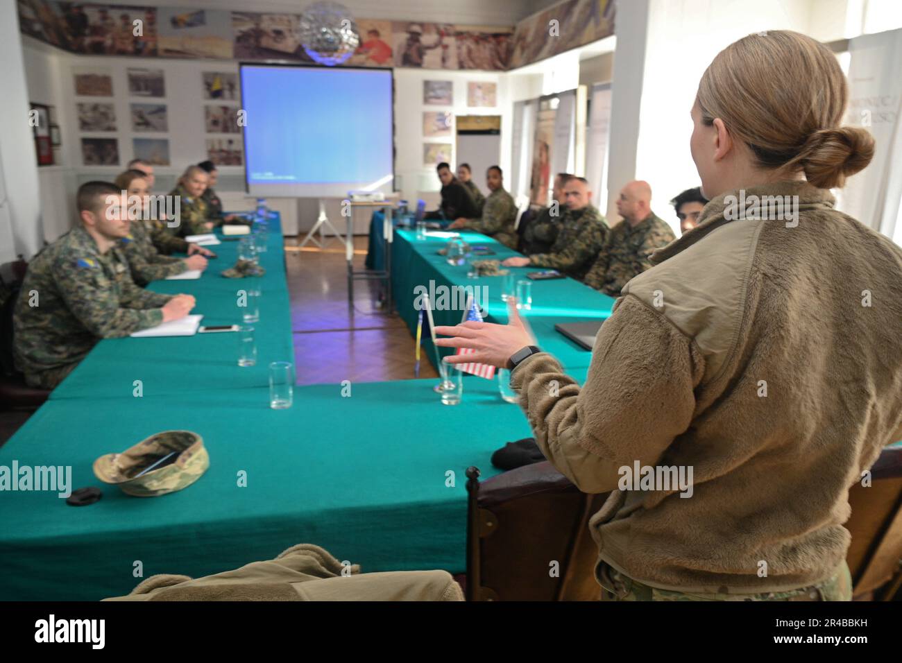 29th mobile public affairs detachment hi-res stock photography and ...