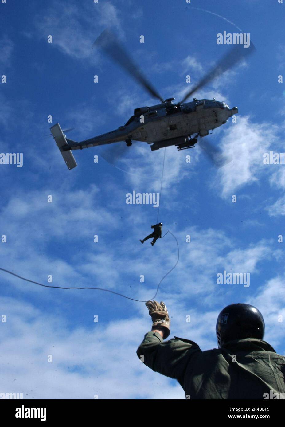 US Navy Members of Explosive Ordnance Disposal Mobile Unit Two (EODMU-2 ...
