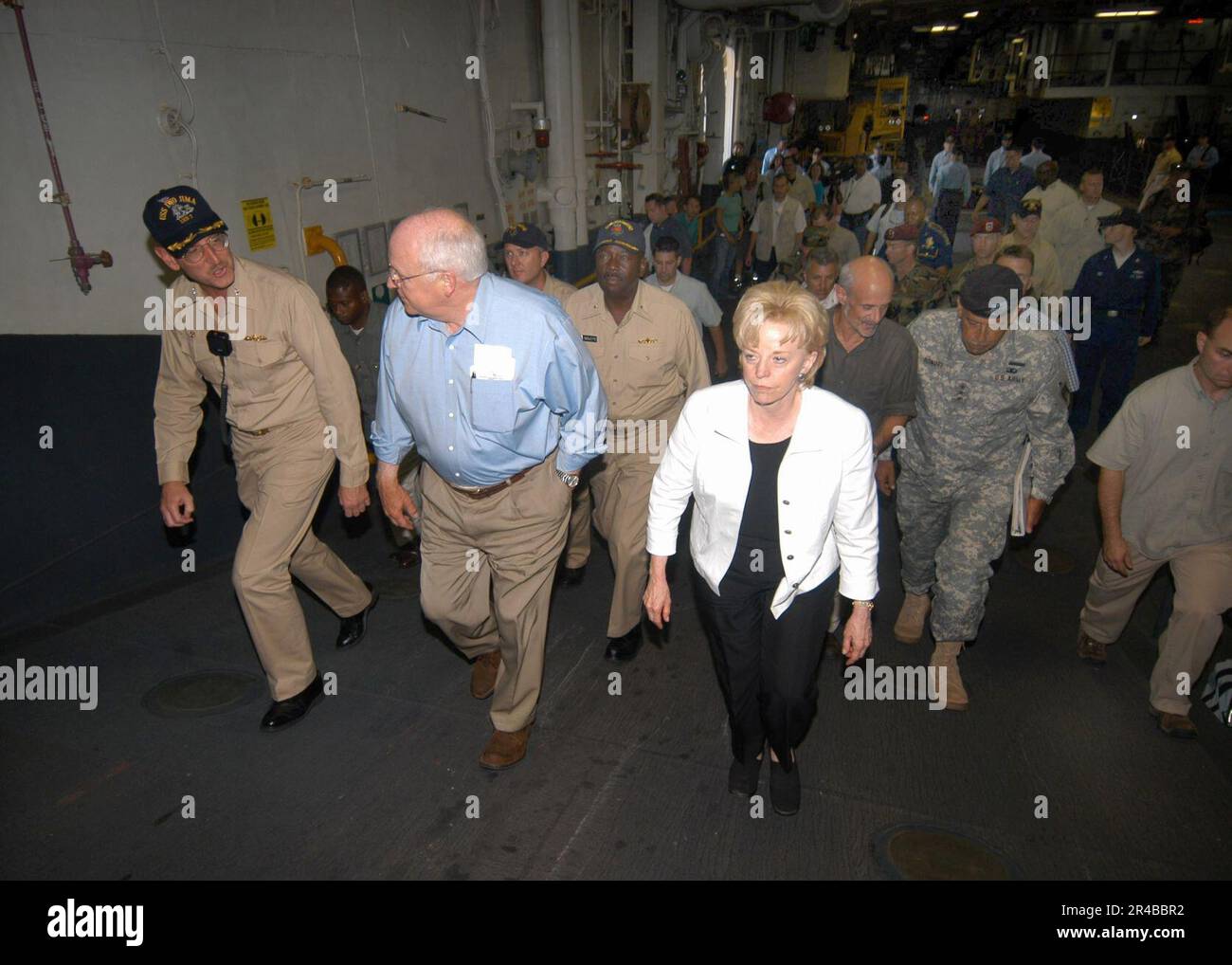 US Navy Commanding Officer, USS Iwo Jima (LHD 7), Capt. escorts Vice ...