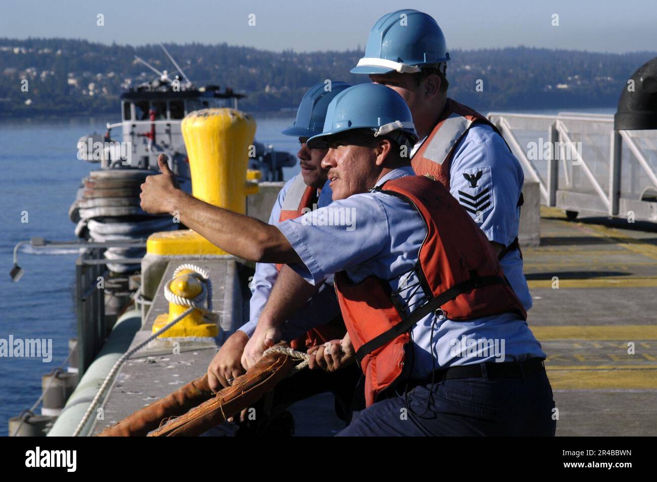 US Navy Culinary Specialist 2nd Class assigned to the Nimitz-class ...