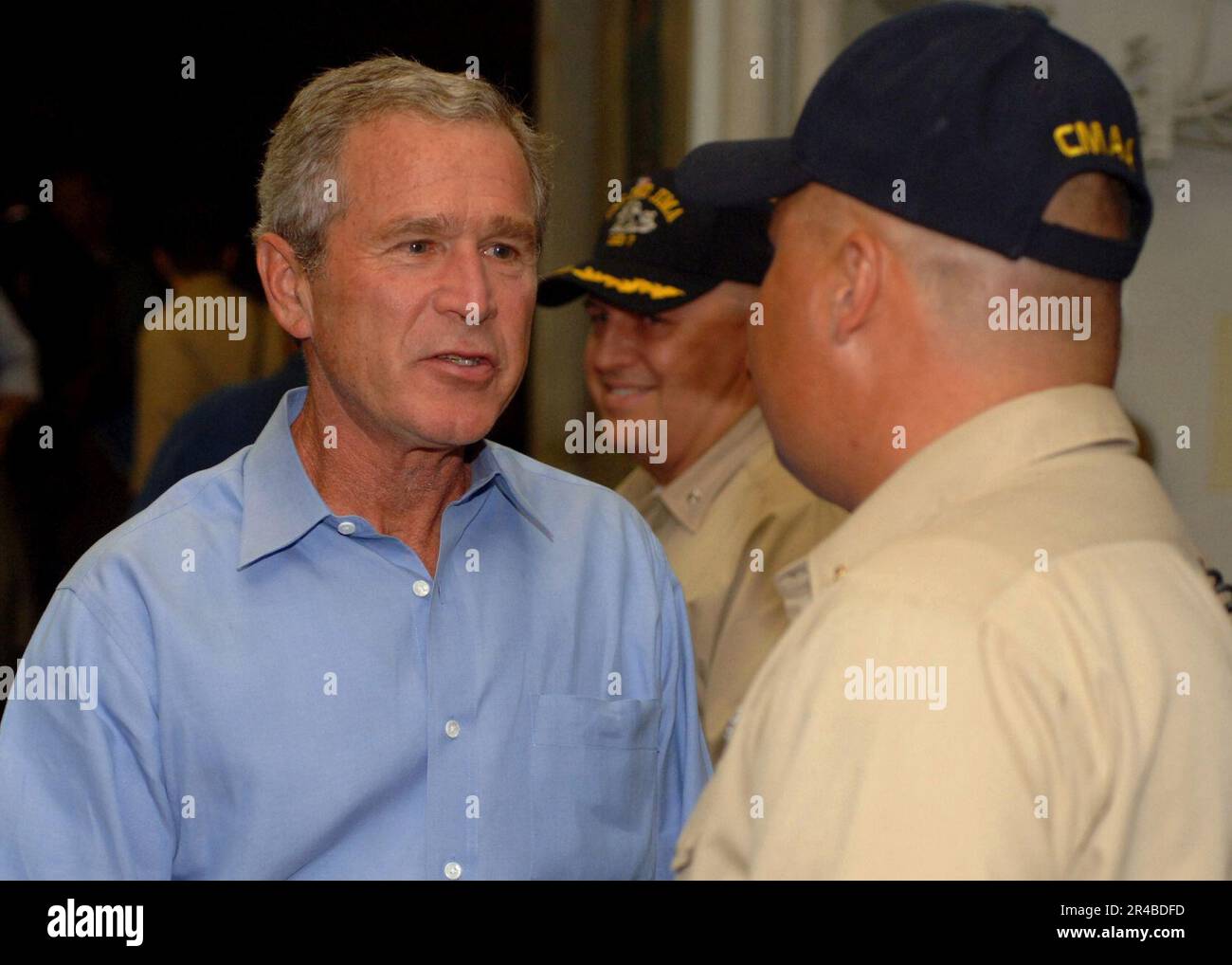 U s navy senior chief master at arms hi-res stock photography and ...