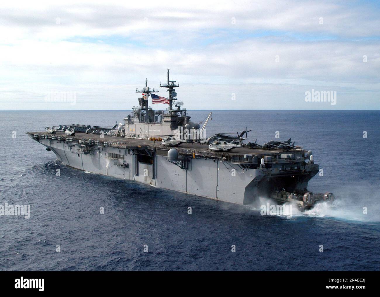 US Navy A Landing Craft, Air Cushion (LCAC) assigned to Assault Craft ...