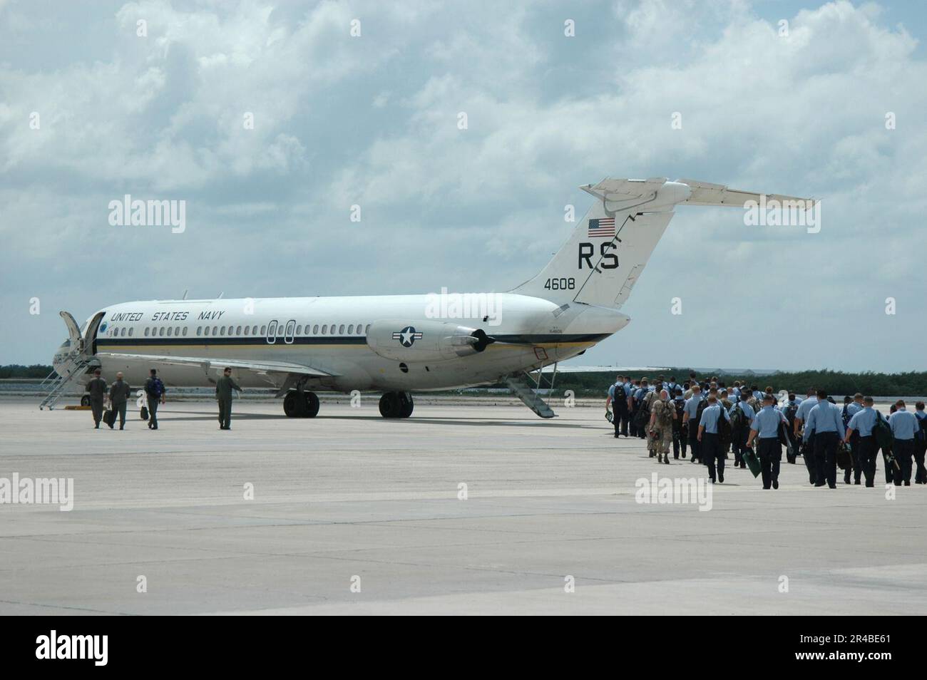 US Navy Over 90 Sailors and Marines assigned to the ''Rough Raiders ...