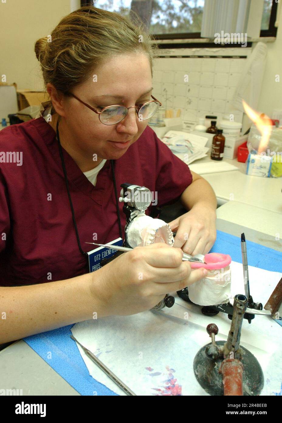 US Navy U.S. Navy Dental Technician 2nd Class assigned to Naval Branch ...
