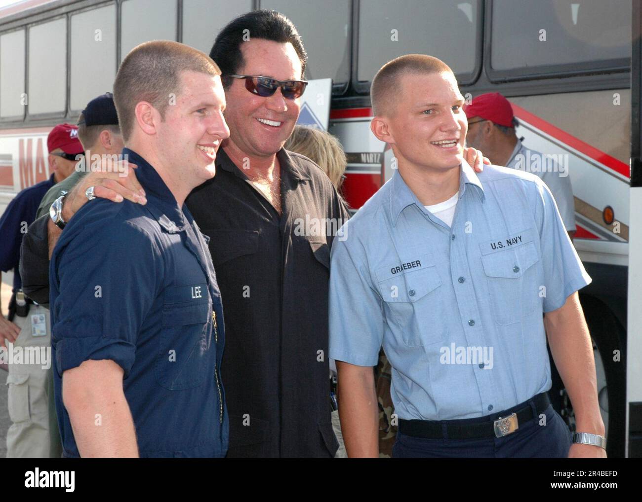 US Navy Wayne Newton poses for a photograph with U.S. Navy Air Traffic ...