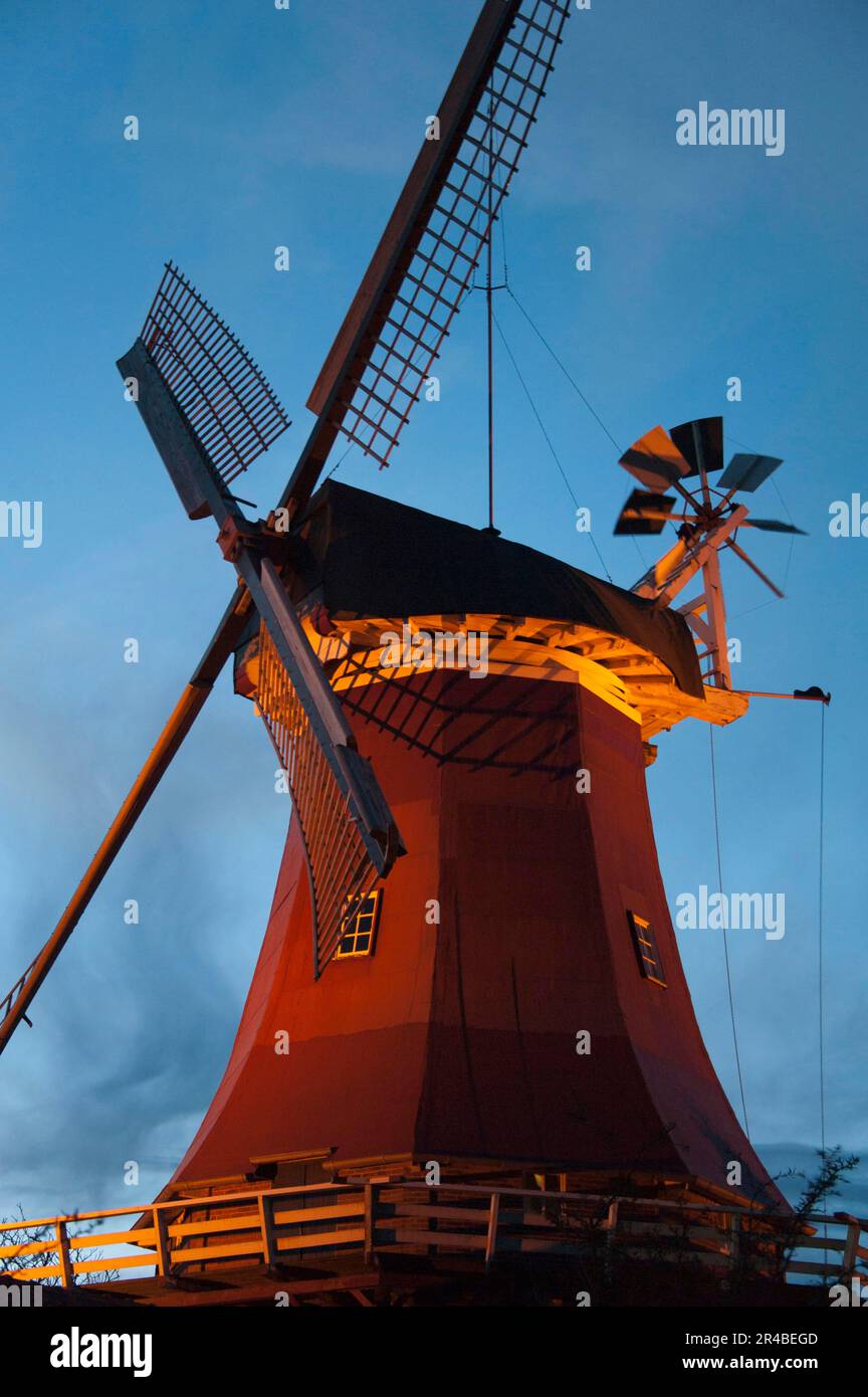 Windmill, one of the twin mills, Greetsiel, East Frisia, Lower Saxony ...