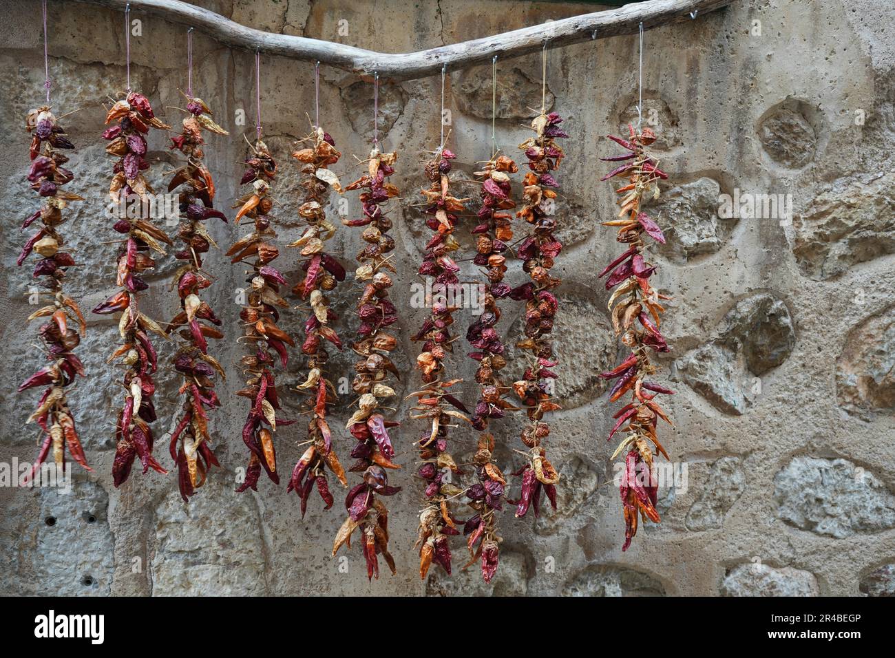 Hanging dried fruit vegetable food hi-res stock photography and images ...