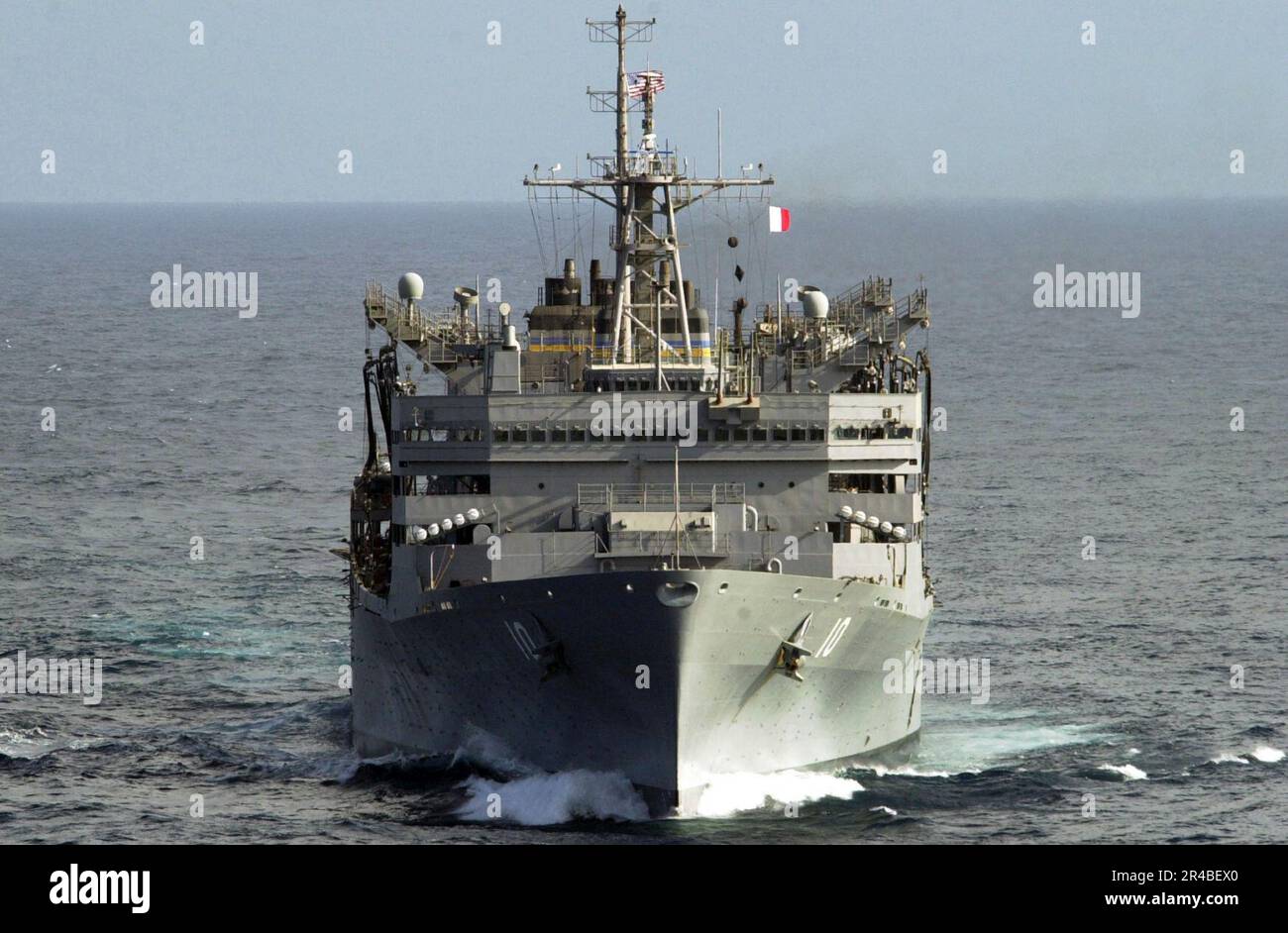 US Navy The Military Sealift Command (MSC) underway replenishment ...