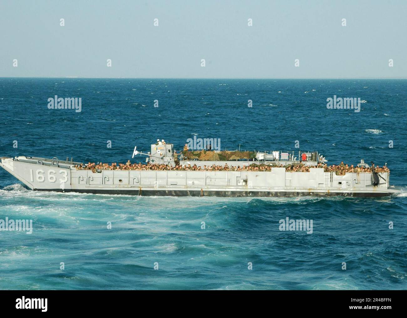US Navy A Landing Craft, Utility (LCU) departs the amphibious assault ...